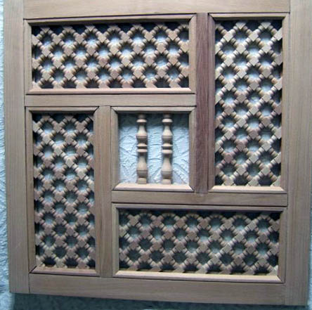 Moucharabiehs Bois Sur-Mesure : Votre Moucharabieh Personnalisé