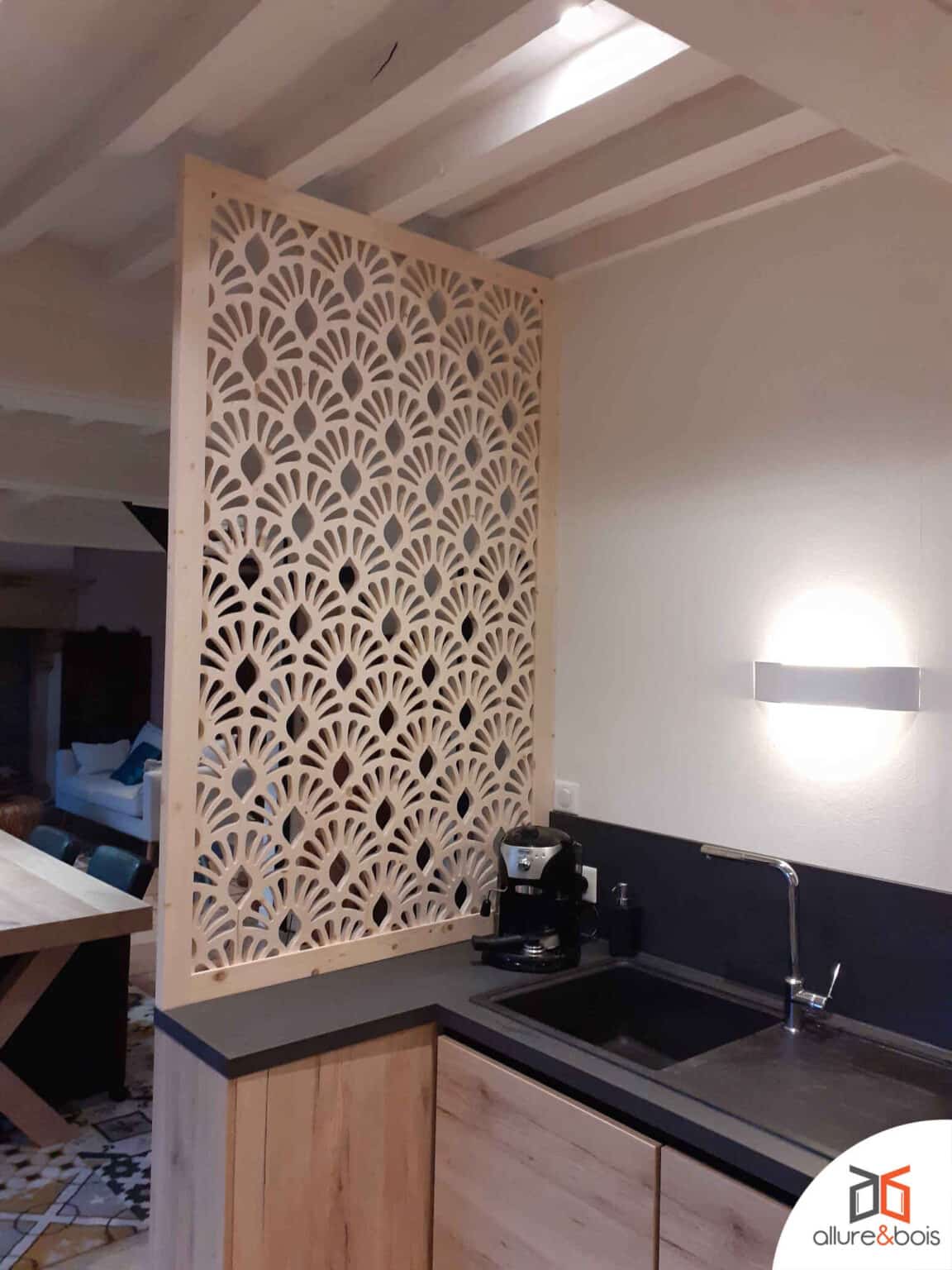 11 claustras en bois modernes pour décorer votre intérieur