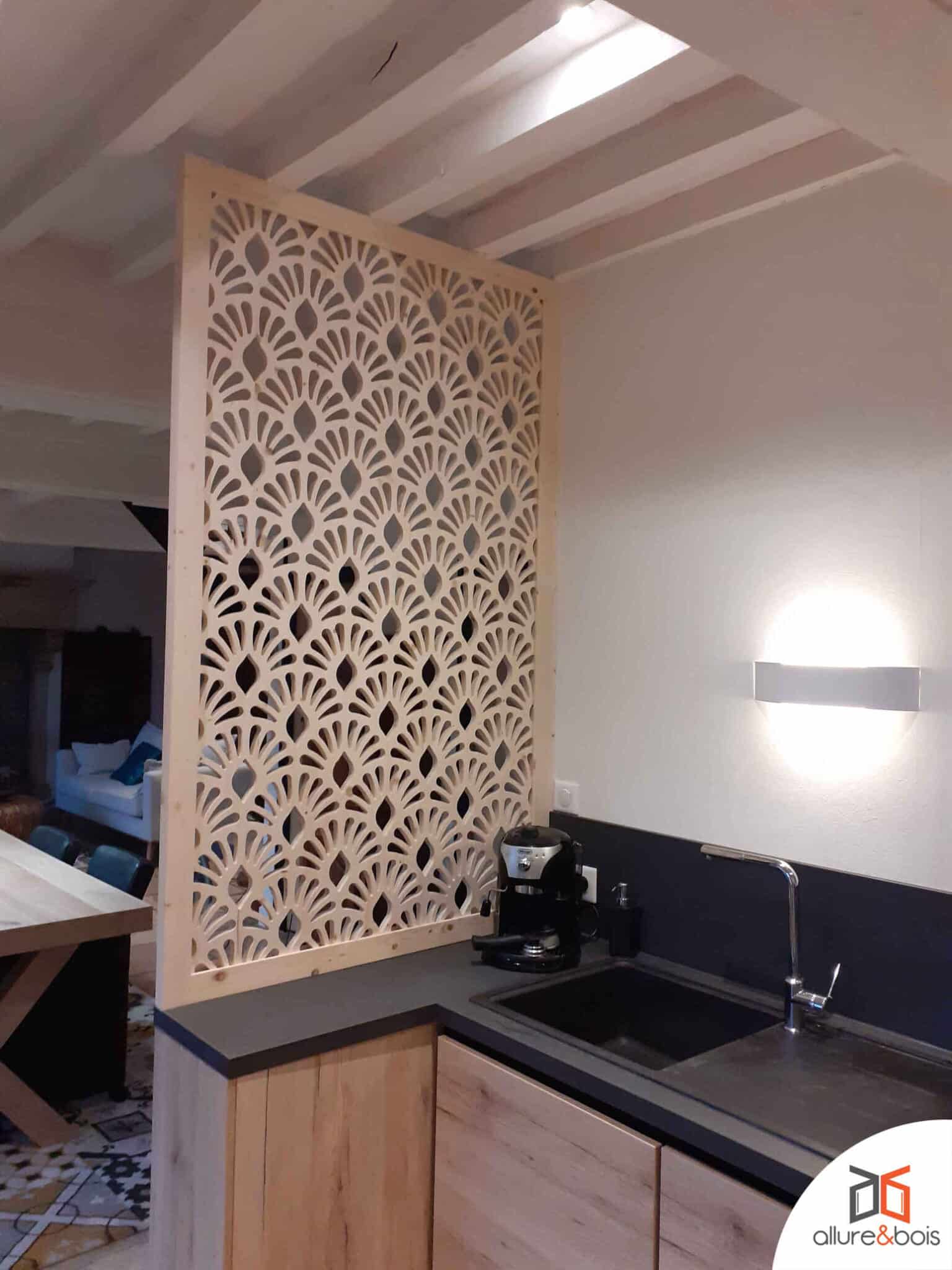 11 claustras en bois modernes pour décorer votre intérieur